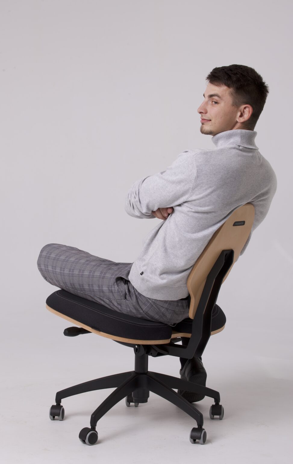 Keep Moving While Working - Neseda.com